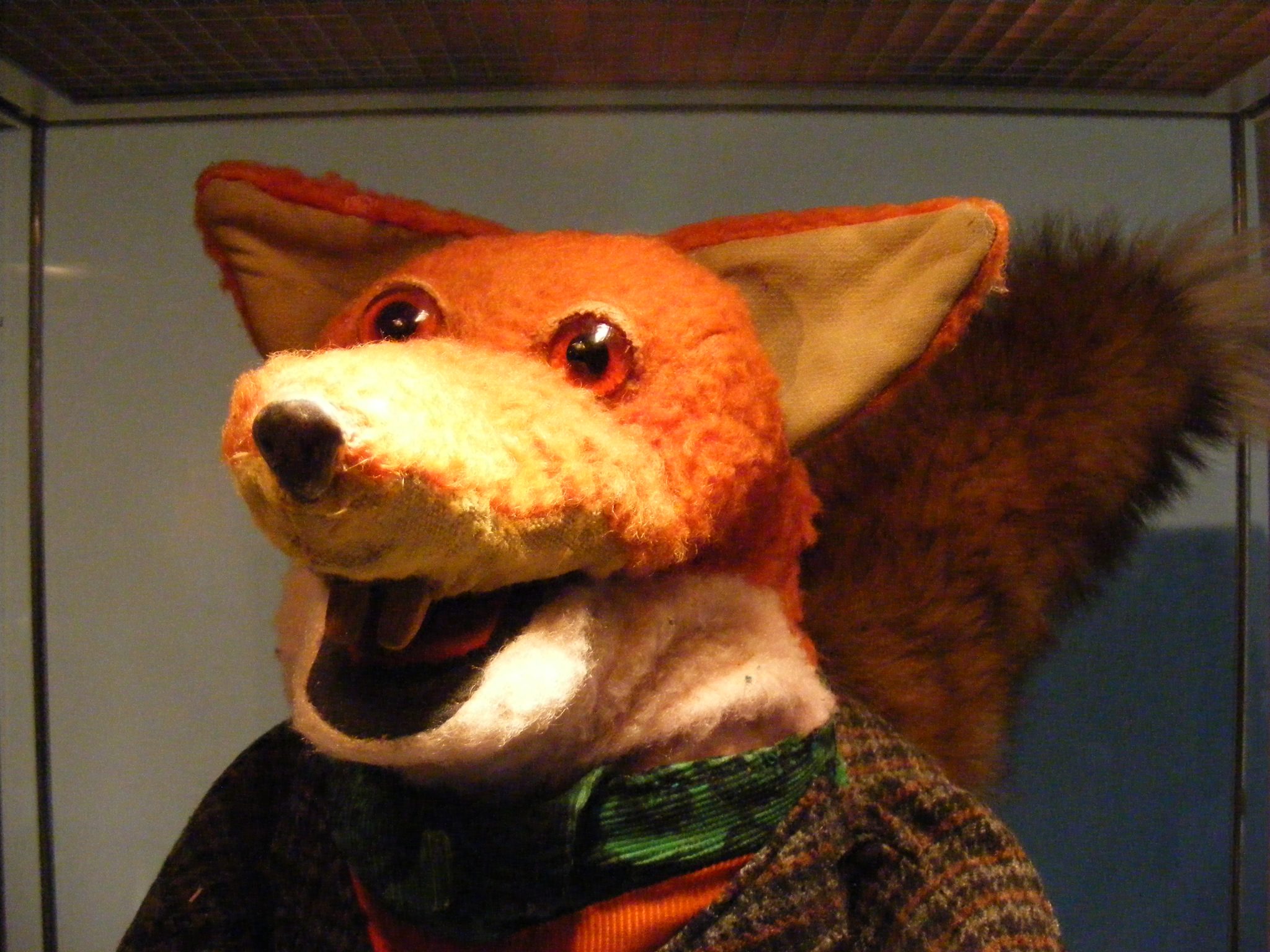 What You Didn’t Know About The Basil Brush Show? - Thrillz